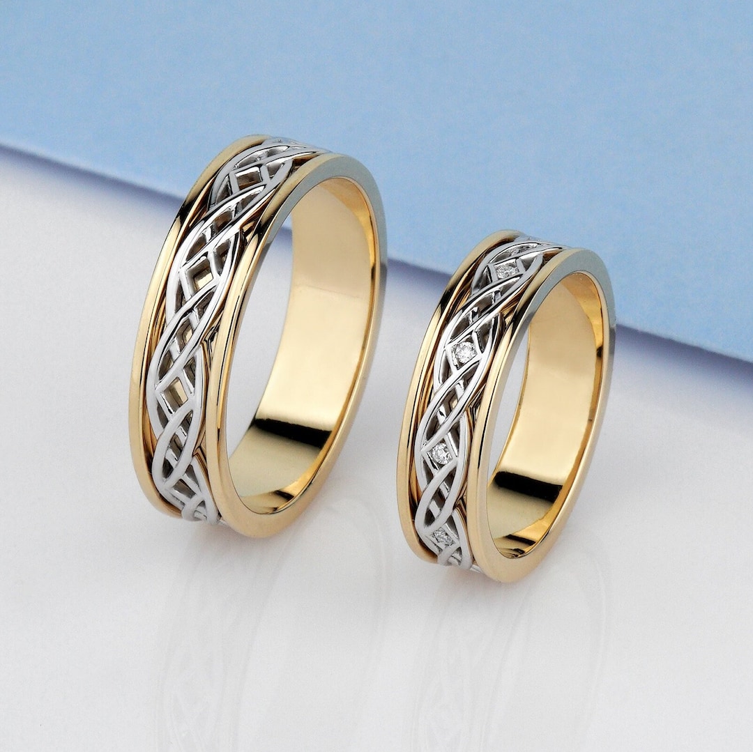 Unique Two-tone Wedding Rings Set. His and Hers Wedding Bands. Matching ...