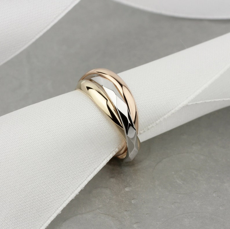 14k Gold Tricolor Rolling Ring. Interlocking Bands. Russian - Etsy