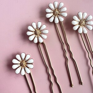 DAISY PIN SET - Ceramic Daisy Pins, Bridesmaid Proposal Gift ...
