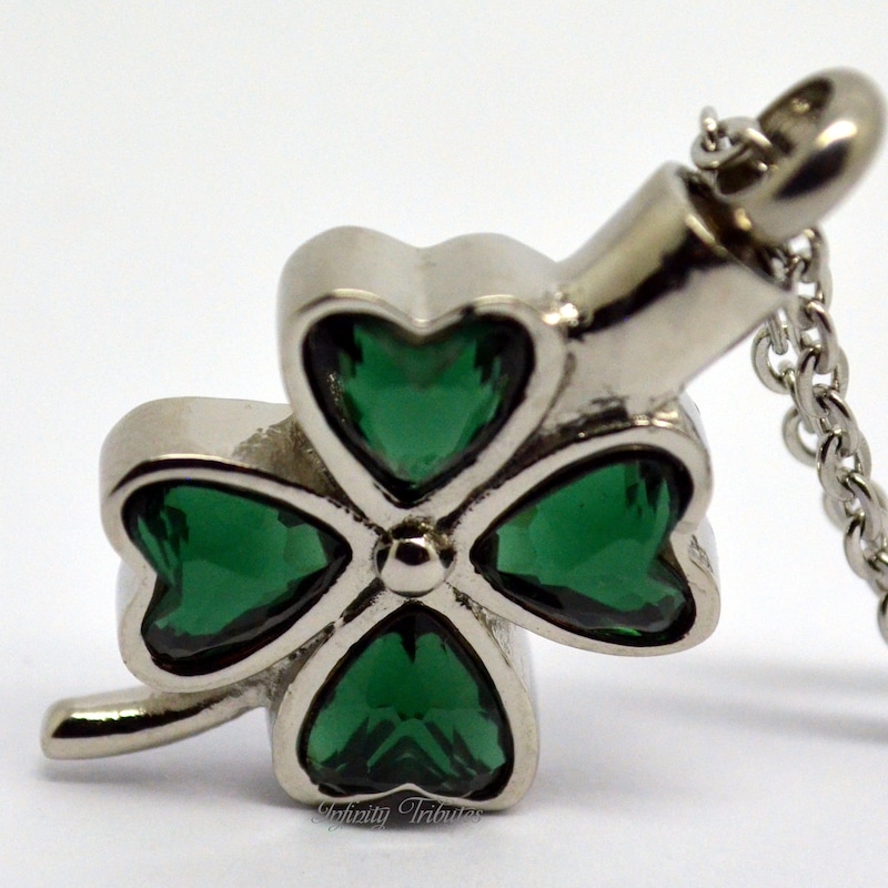 Pet Ashes Clover - Etsy UK