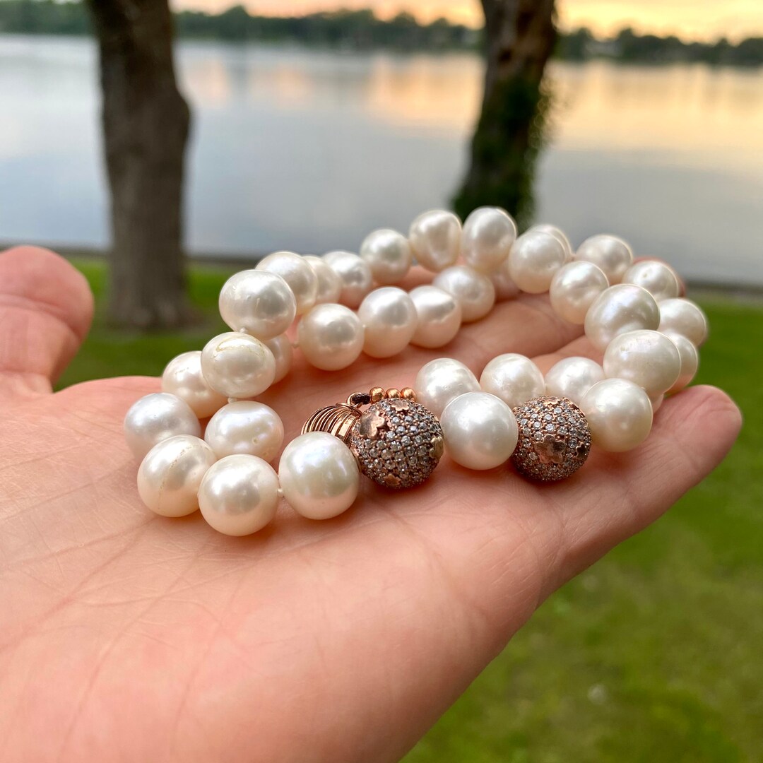 Stunning Short White Pearl Bridal Necklace With Rose Gold Plated Silver ...