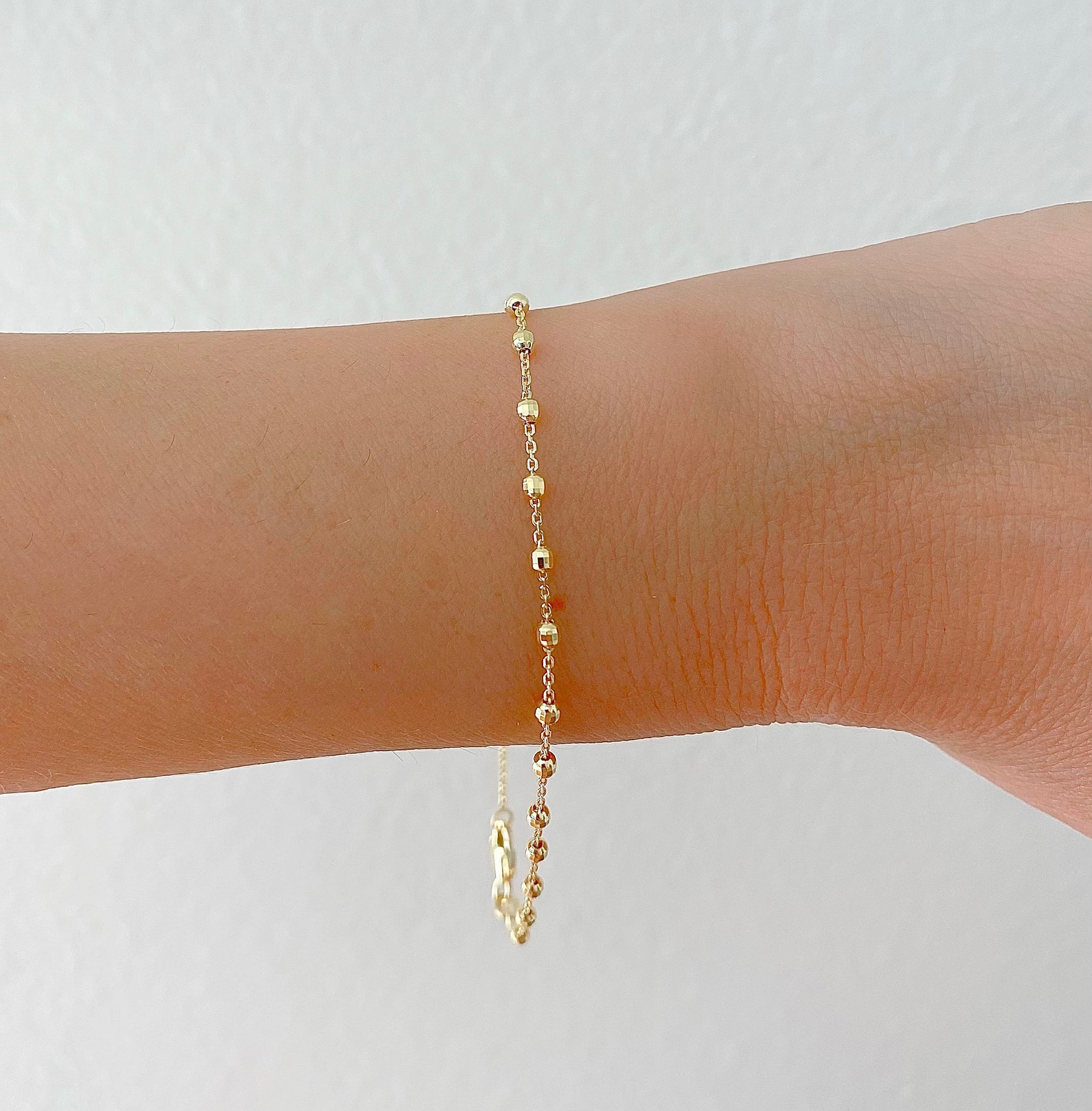 Tiny Gold Bracelet| 2.5mm Diamond Cut Bead Adjustable Chain Bracelet in ...