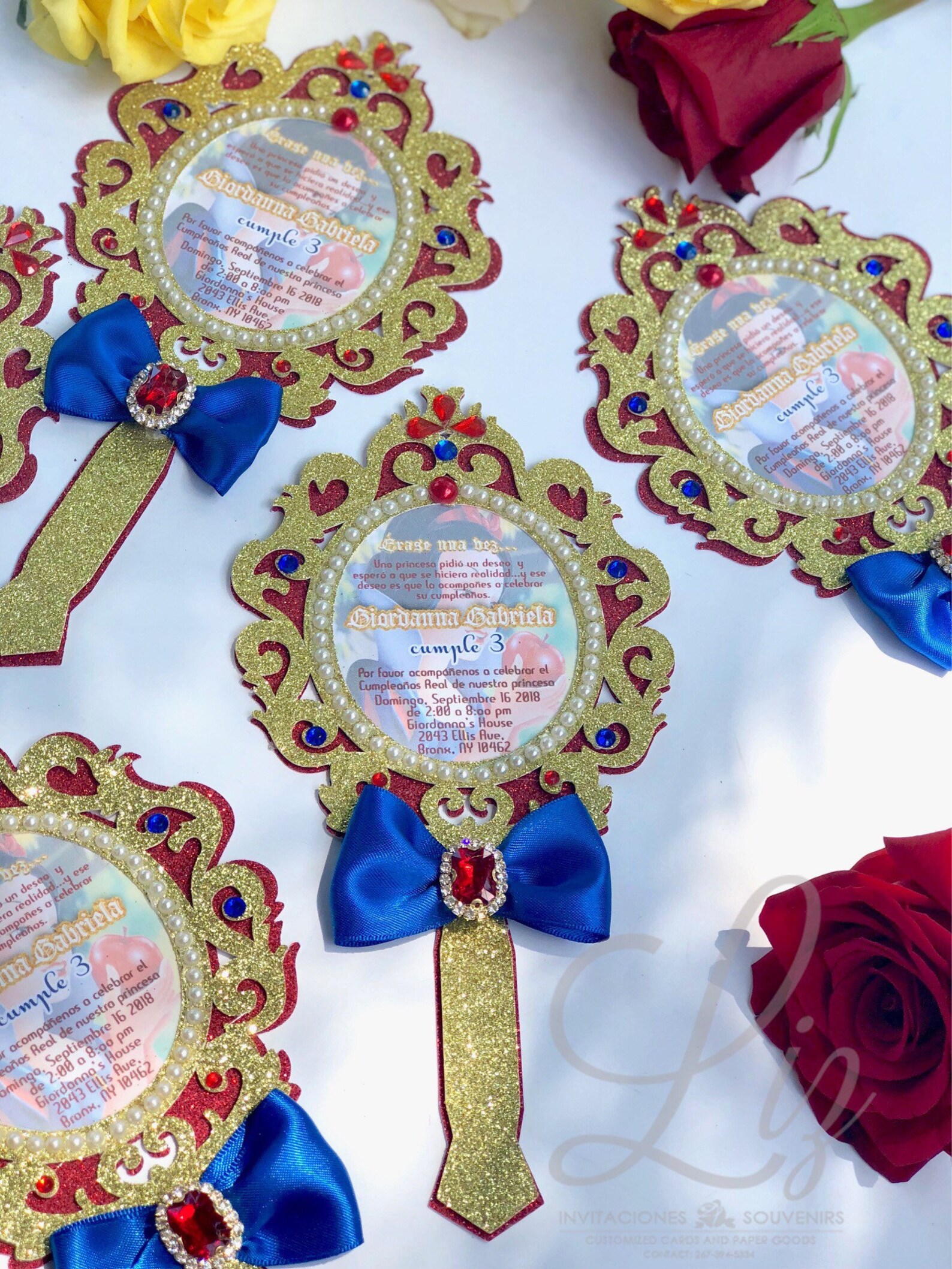 Snow White Mirror Invitations with decorated box. Invitaciones | Etsy ...