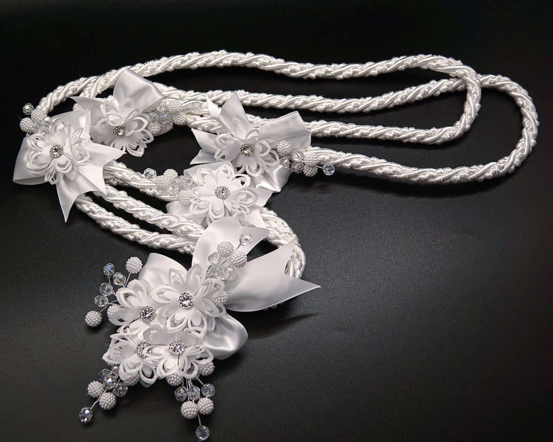 White Wedding Lasso - Chiffon Flower Wedding Lasso With Diamond Center ...