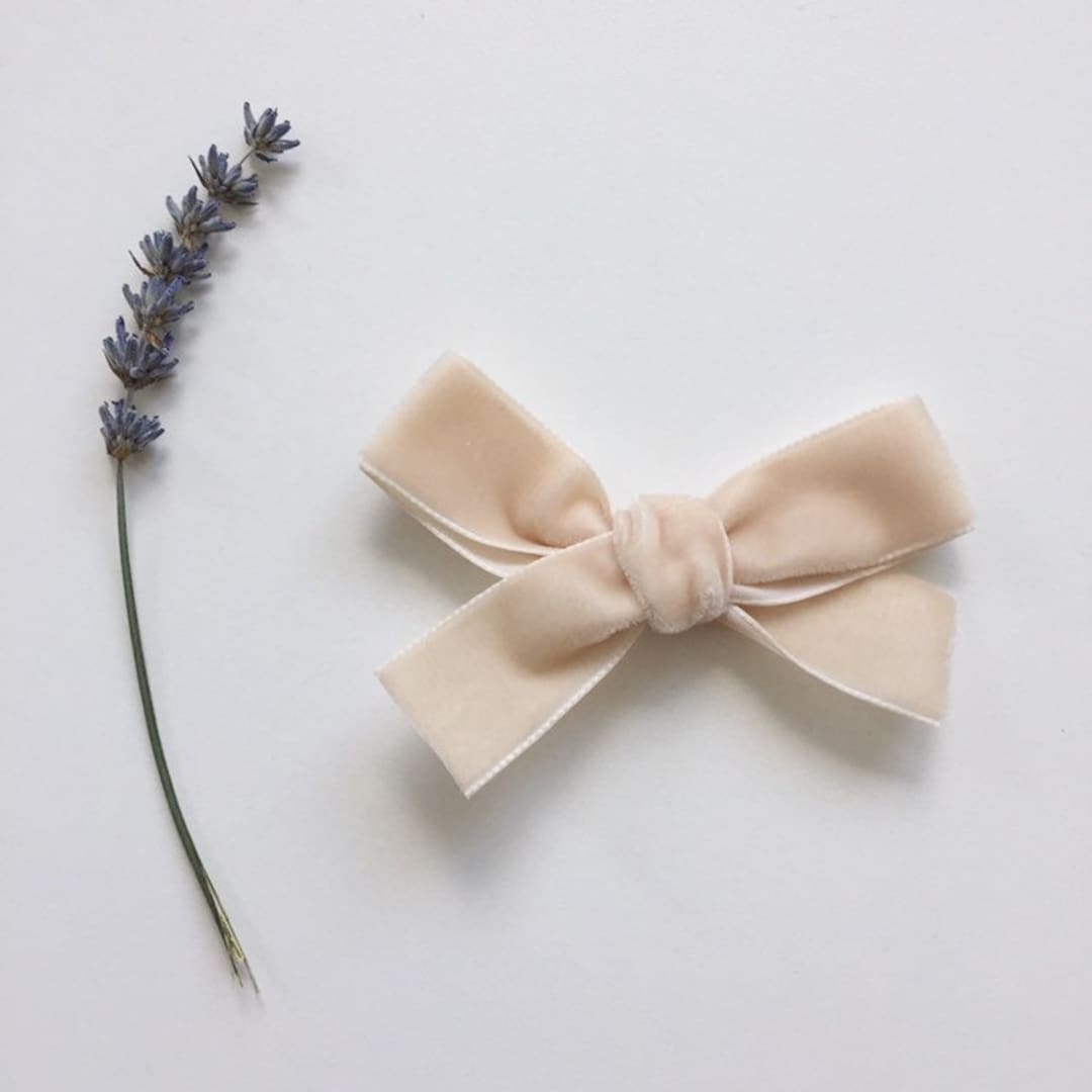 Ivory Velvet Baby Bow: Swiss Velvet Ribbon, Hair Clip or Headband - Etsy