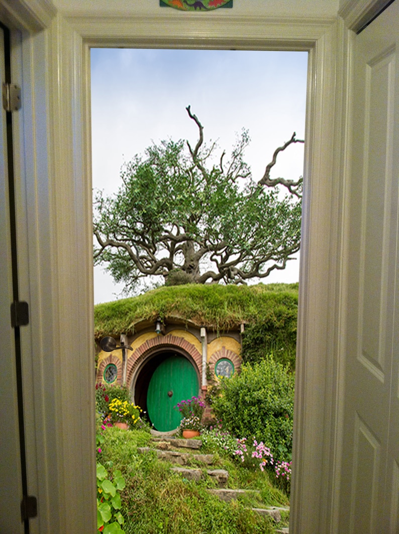 Door Wall Sticker *hobbit Hole in Hobbiton* / Lord of the Rings ...