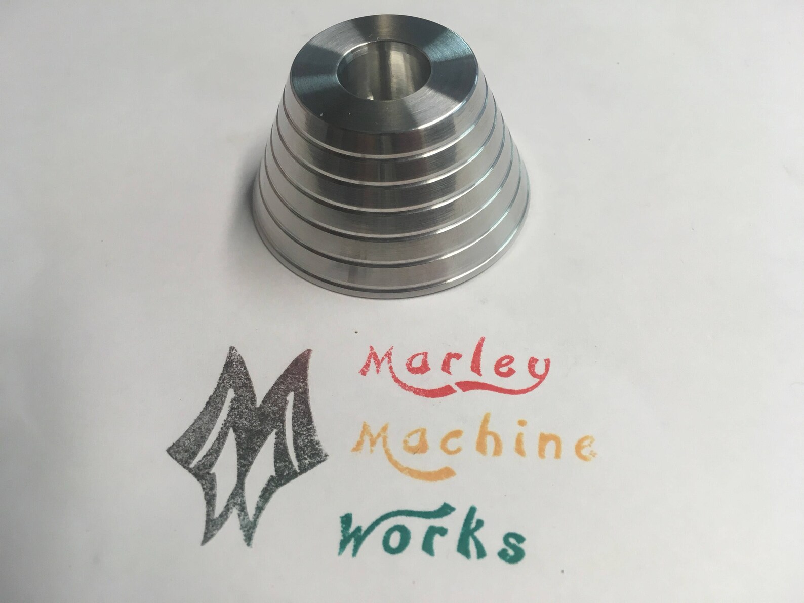 Made to Order - Hand Made Razor Stand - Aluminum, Bespoke - Etsy