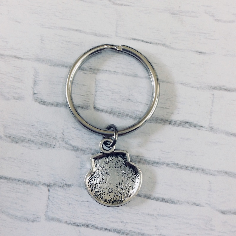 SEASHELL KEYCHAIN, Seashell Keychain, Beach Charm Key Ring, Nautical ...
