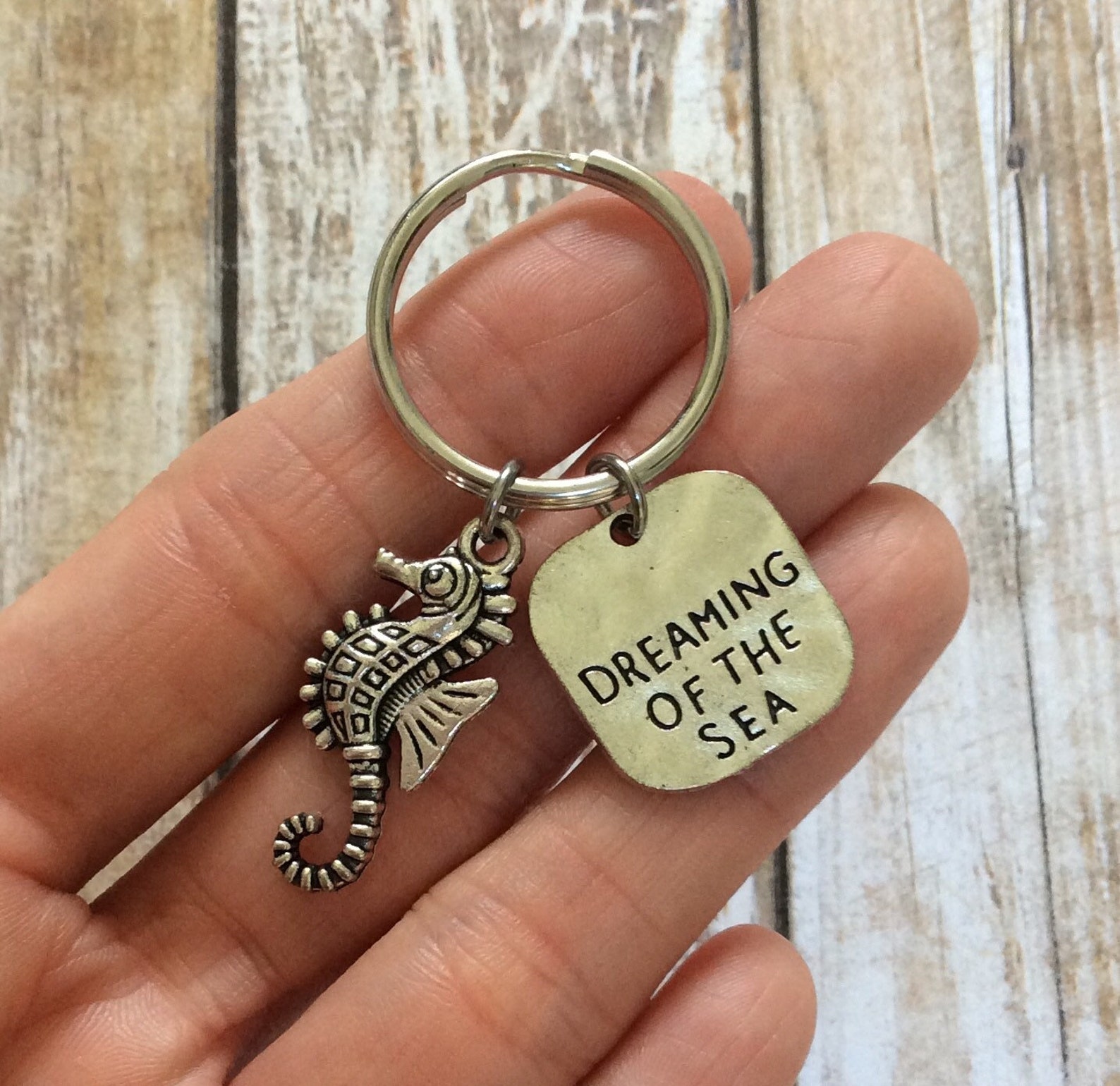 BEACH KEYCHAIN, Custom Beachy Keychain, Starfish Key Ring, Seashell ...