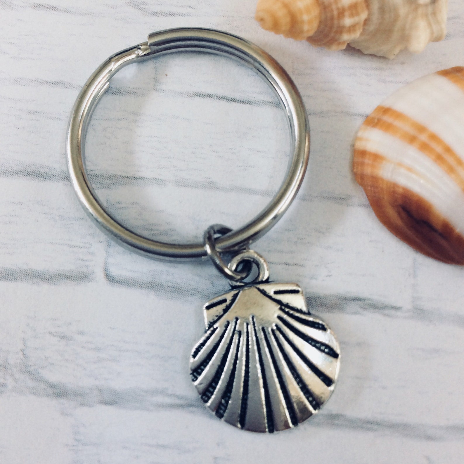 SEASHELL KEYCHAIN, Seashell Keychain, Beach Charm Key Ring, Nautical ...