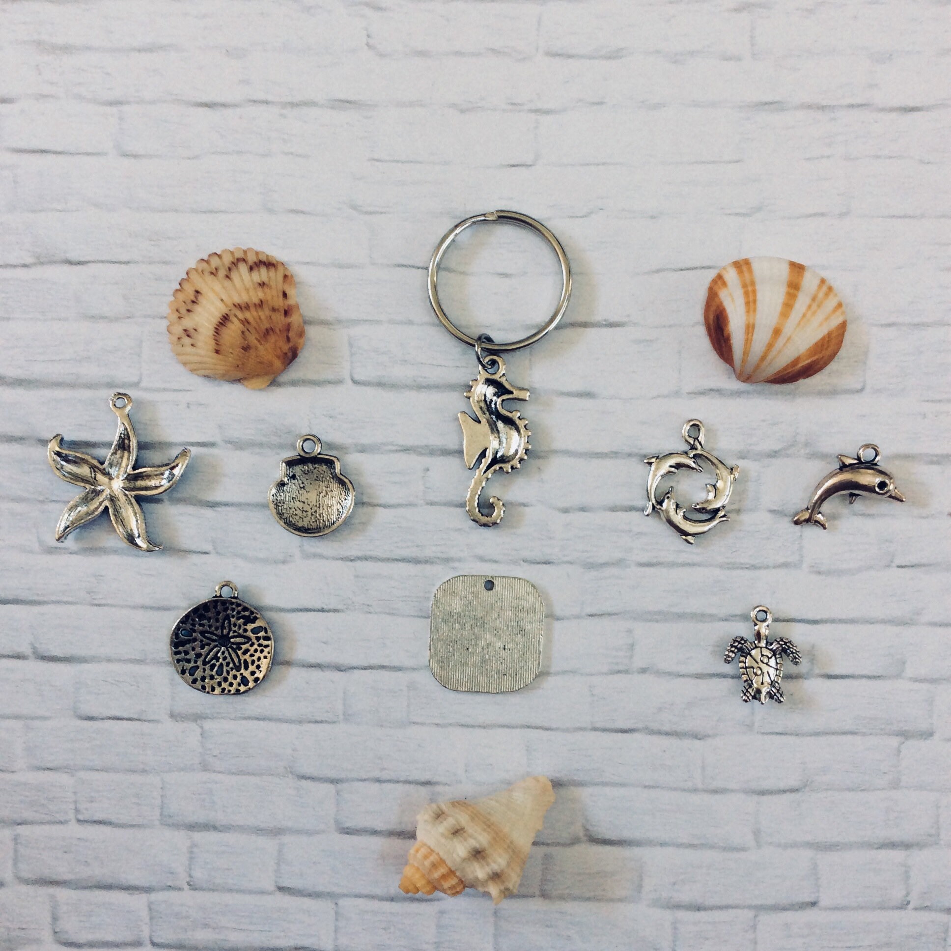 BEACH KEYCHAIN, Custom Beachy Keychain, Starfish Key Ring, Seashell ...