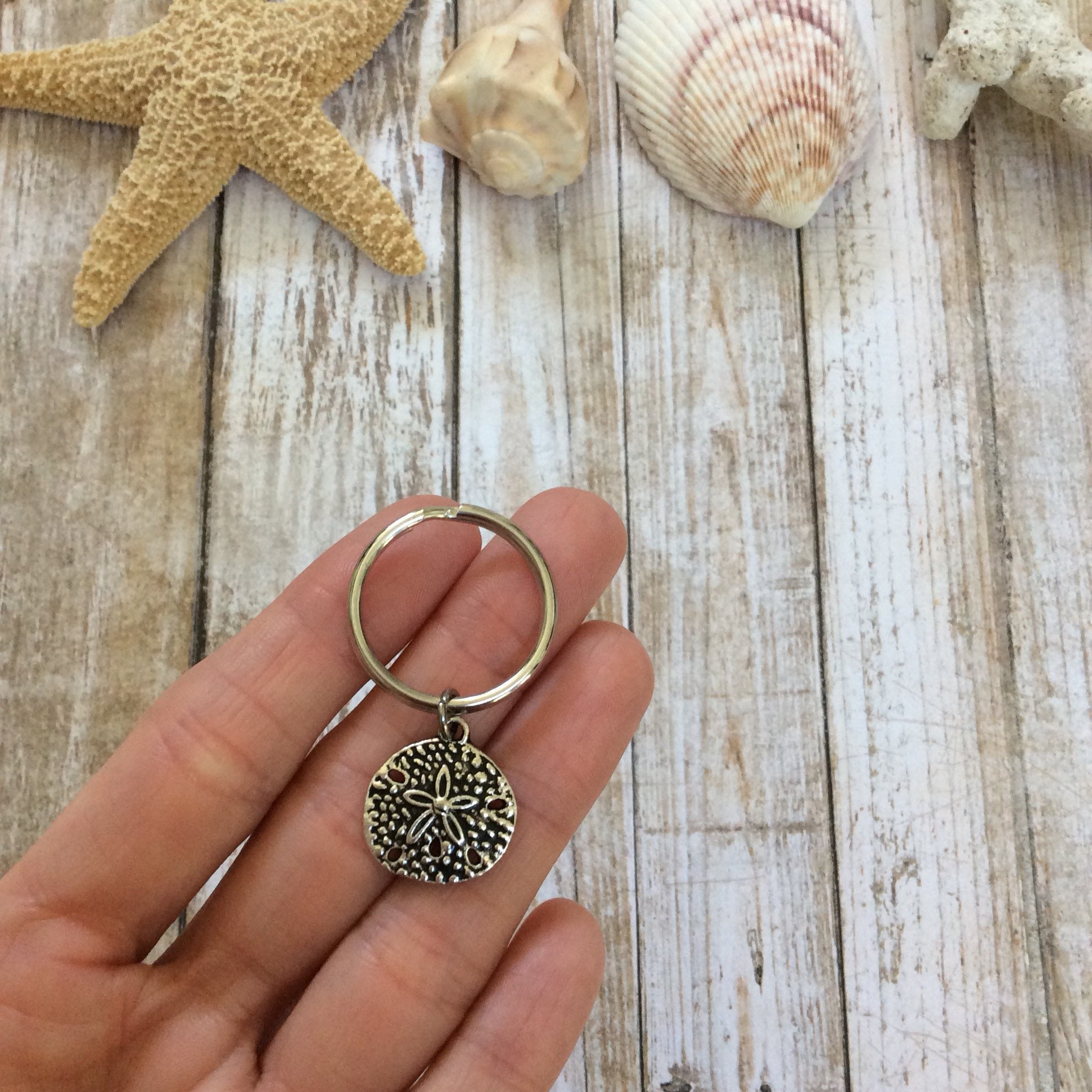 SAND DOLLAR KEYCHAIN Sand Dollar Key Ring Beach Keychain - Etsy