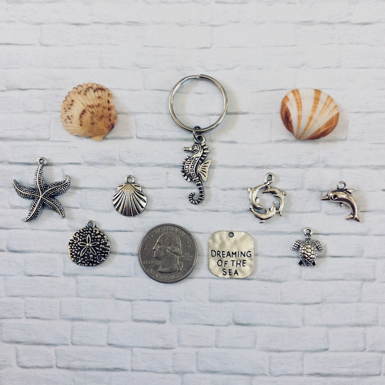 BEACH KEYCHAIN, Custom Beachy Keychain, Starfish Key Ring, Seashell ...