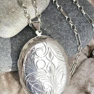 Fine 925 Silver Large Pendant Locket Engraved Back and Front. Locket ...