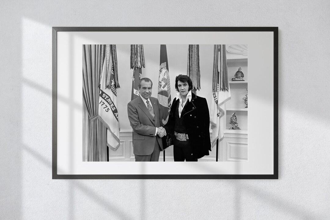 King and President: Elvis Presley and Richard M. Nixon at the White ...