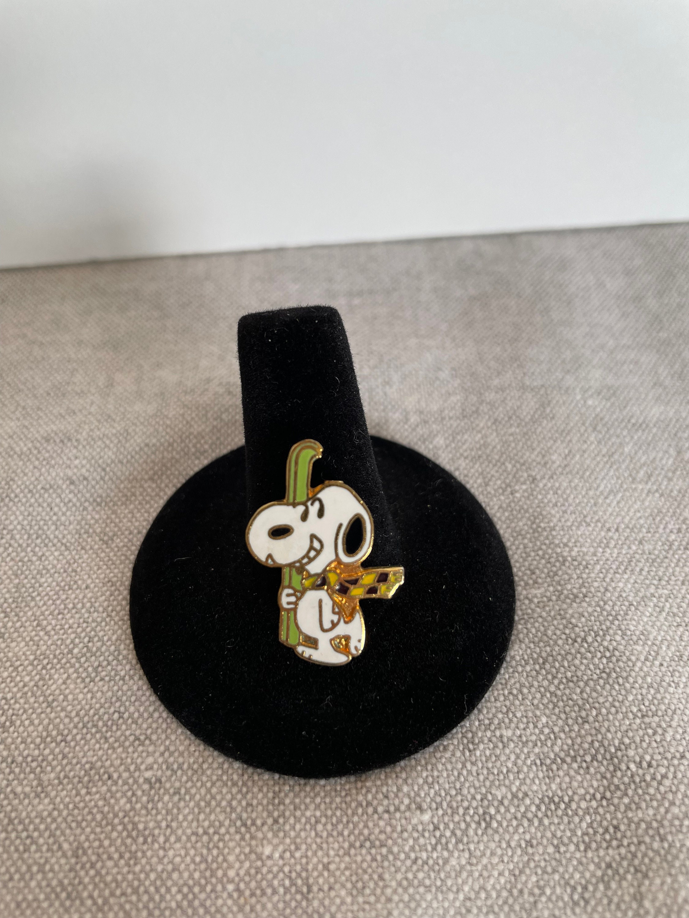 Vintage Aviva 1970s Snoopy Enamel Lapel Pin SET OF 2 - Etsy