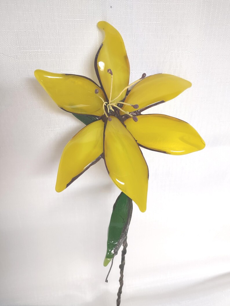 Lily - Multi-dimensional Stained Glass Art - Etsy