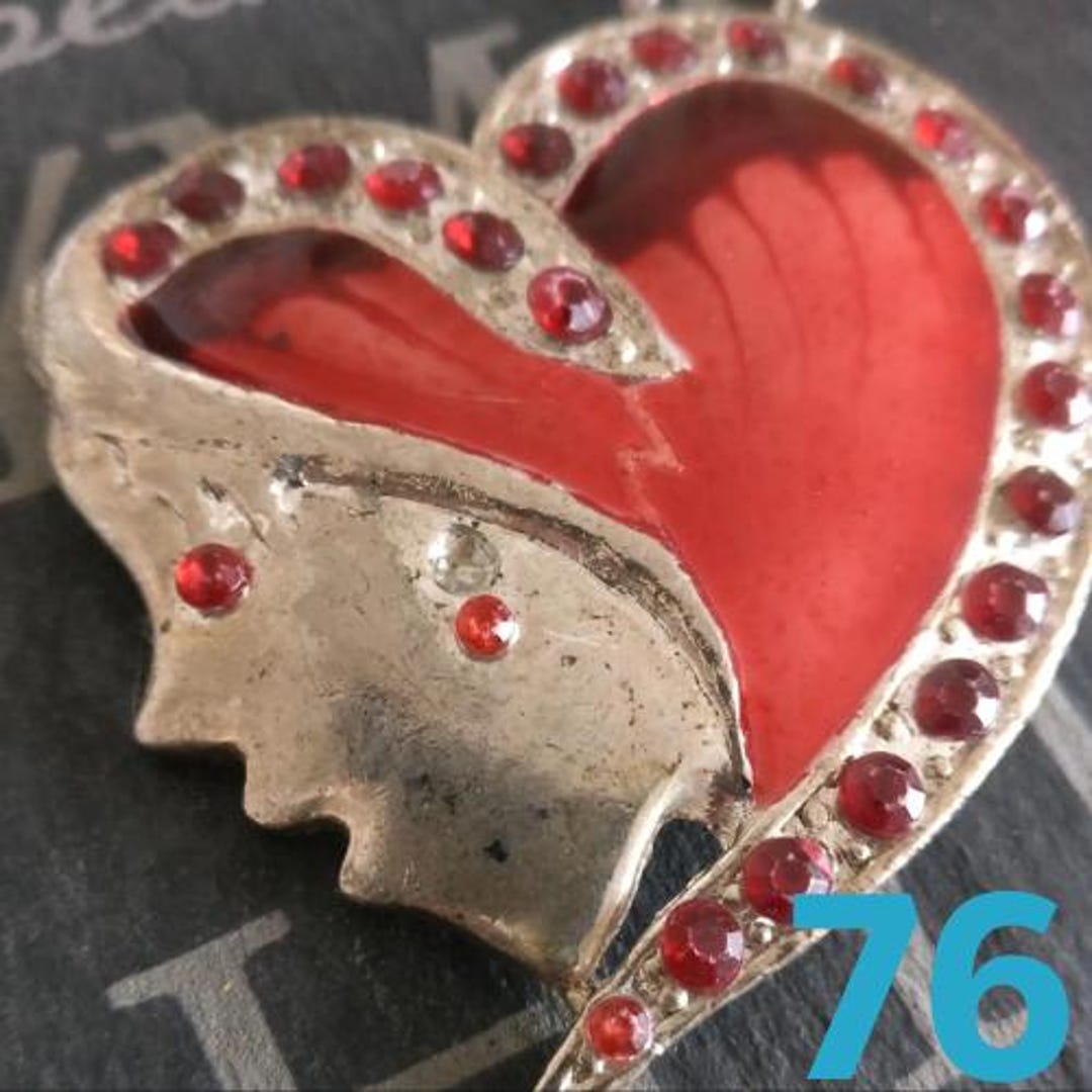 Gothic Sorceress Spirit Companion, Rare Spells, Energies of the Moon ...