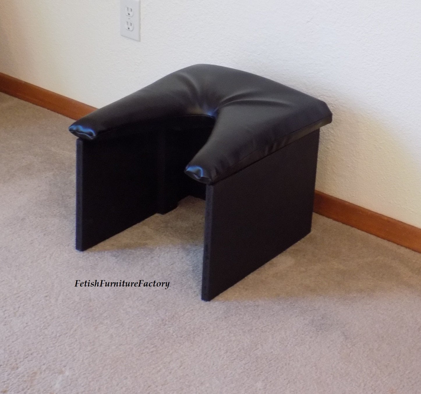 Mature: Queening Chair for Oral. BDSM Furniture Face Sitting - Etsy