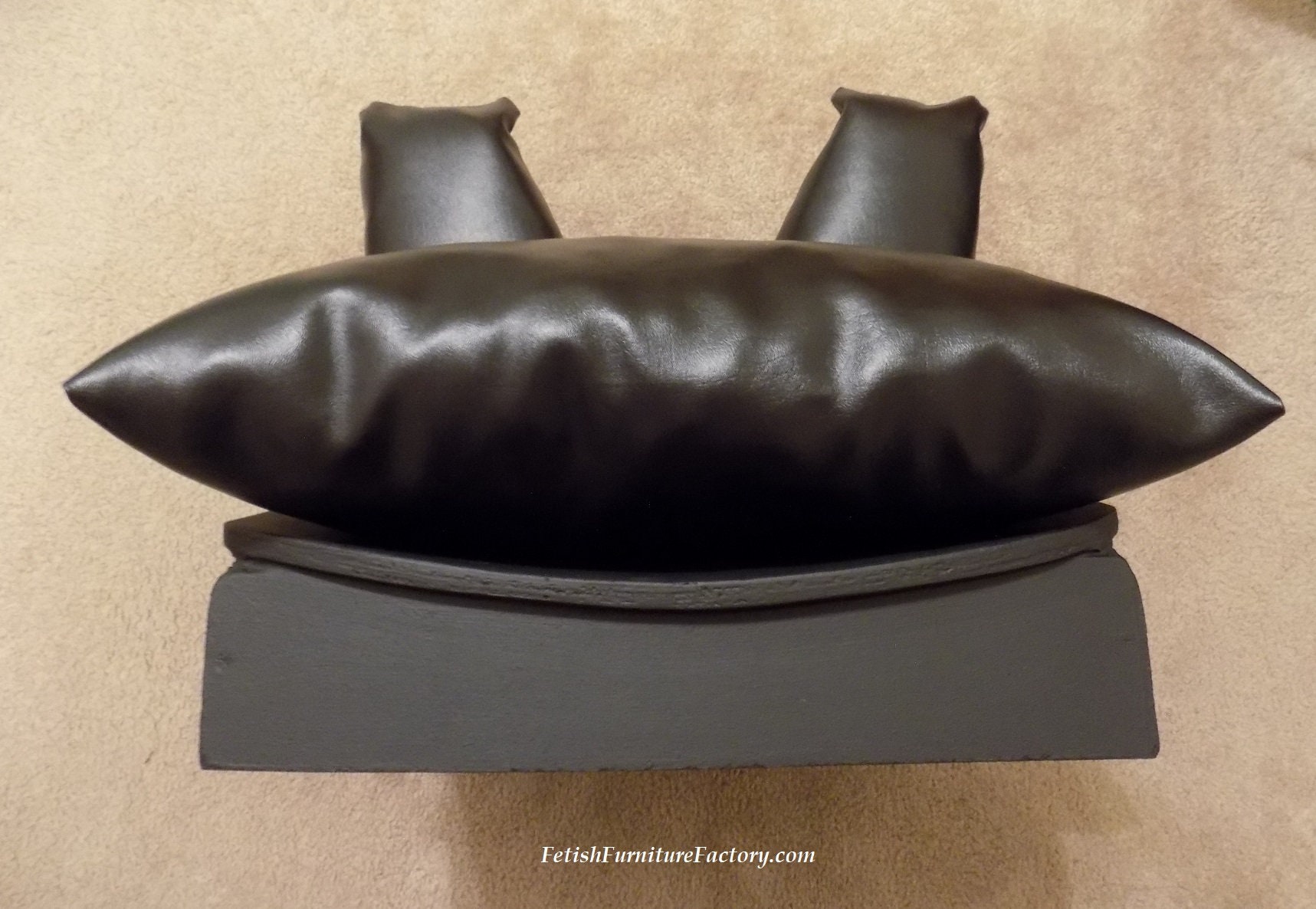 Mature: Queening Chair, Face Sitting Chair, Queening Stool, Sex ...