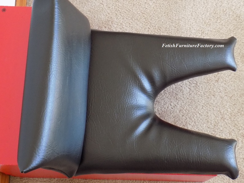 Mature Oral Sex Chair Queening Chair Smother Box Rim Seat Facesitting Chair Dominatrix