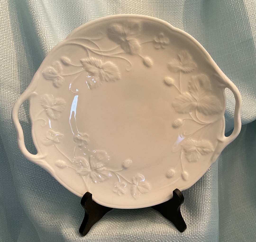Minton Victoria Strawberry Cake Plate - Etsy