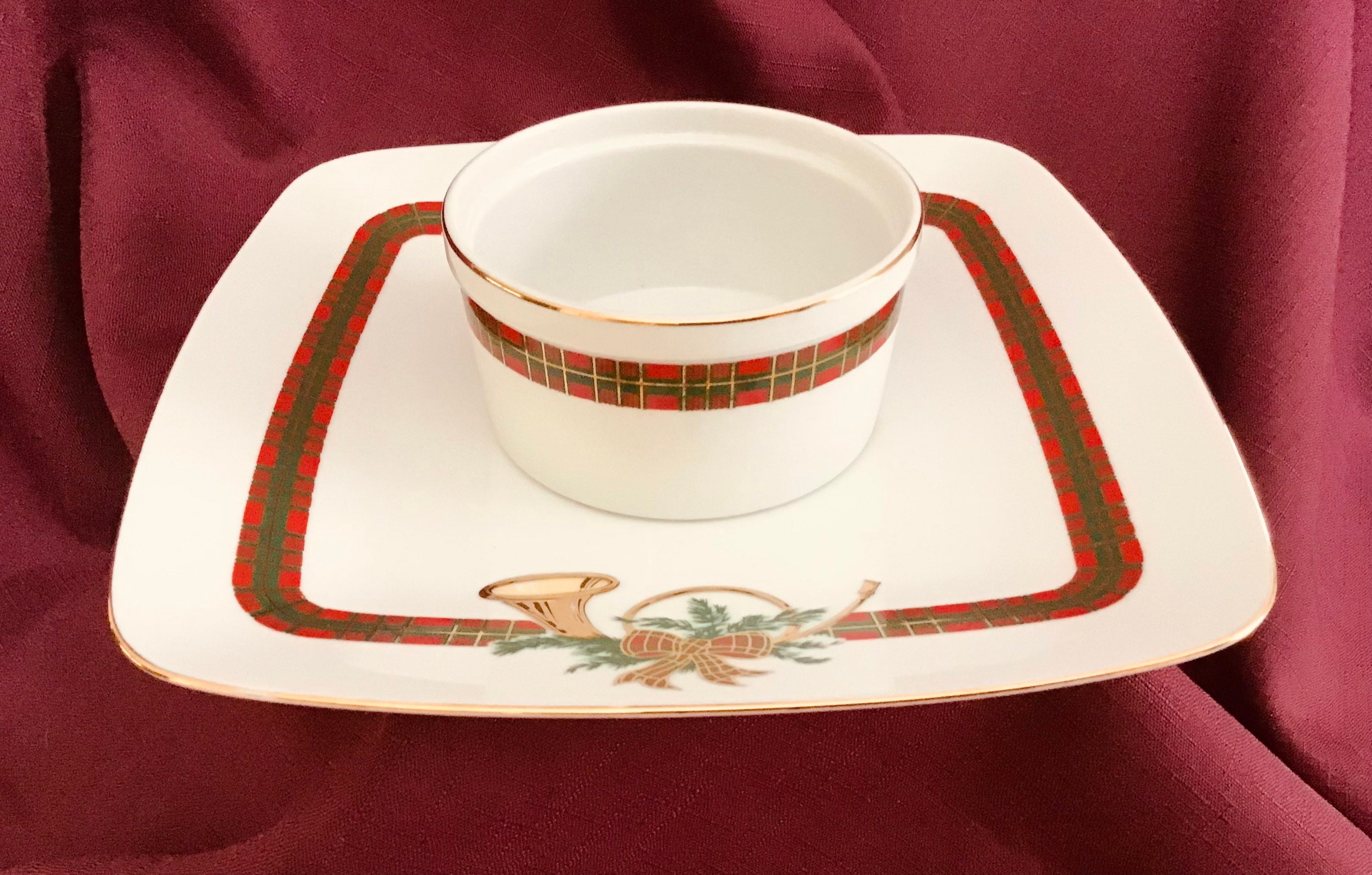 Georges Briard One Piece Chip and Dip “the Hunt” - Etsy