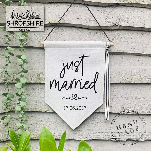 Just Married Sign - Etsy UK