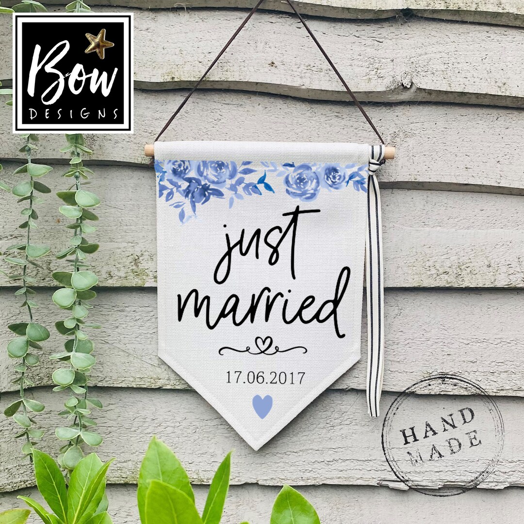 Just Married Pennant Flag, Blue Floral Wedding Flag, Wedding Date Flag ...