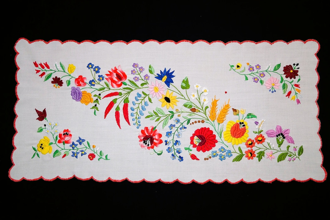 Hungarian Kalocsa Table Runner 74/ 34 Cm, Hand Embroidered Home Decor ...