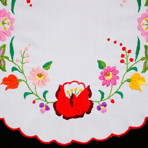 Hungarian Kalocsa 2 Pcs. Tablecloths, Hand Embroidered Home Decorations ...