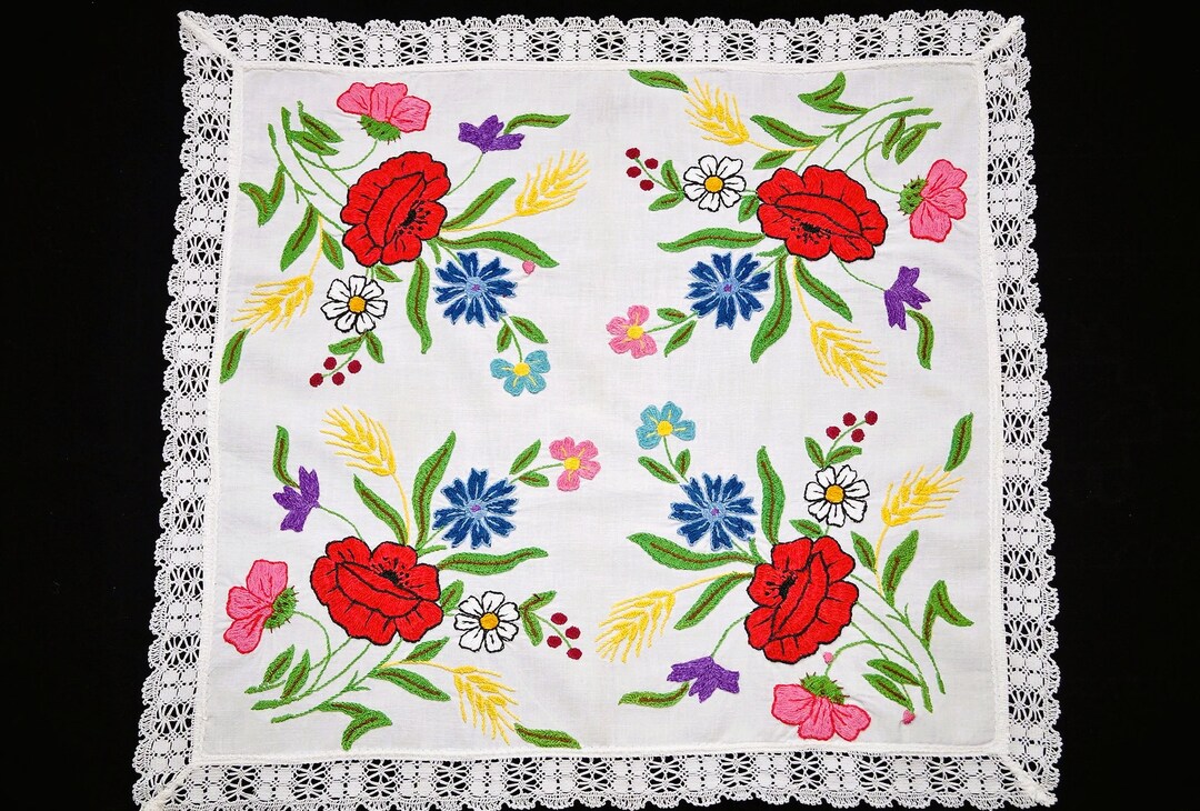 Hungarian Vintage Tablecloth 52/ 48 Cm, Floral Embroidered Home Decor ...