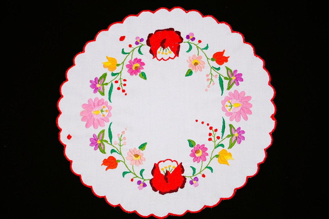 Hungarian Kalocsa 2 Pcs. Tablecloths, Hand Embroidered Home Decorations ...