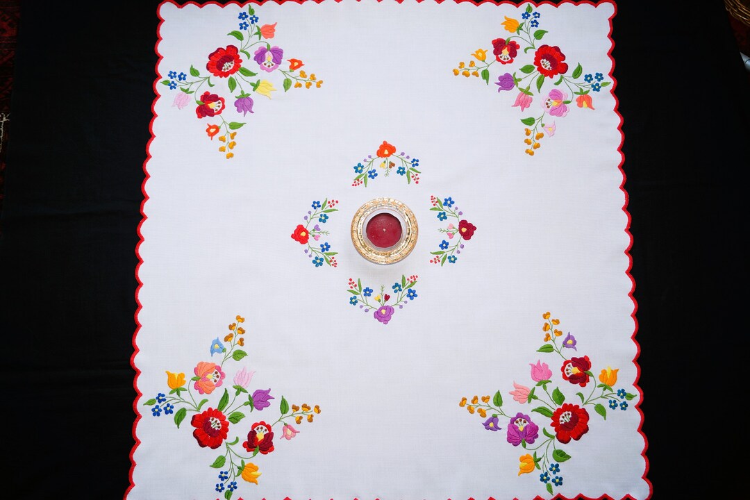 Hungarian Kalocsa Tablecloth 87/ 83 Cm, Hand Embroidered Home ...