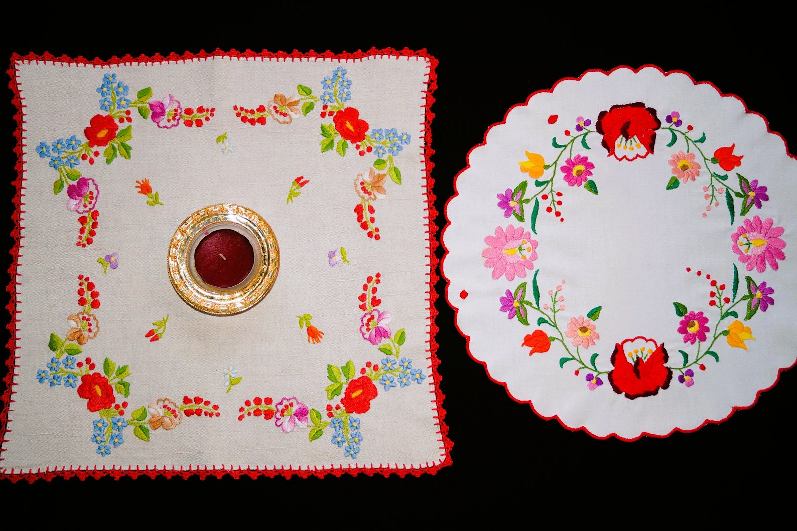 Hungarian Kalocsa 2 Pcs. Tablecloths, Hand Embroidered Home Decorations ...