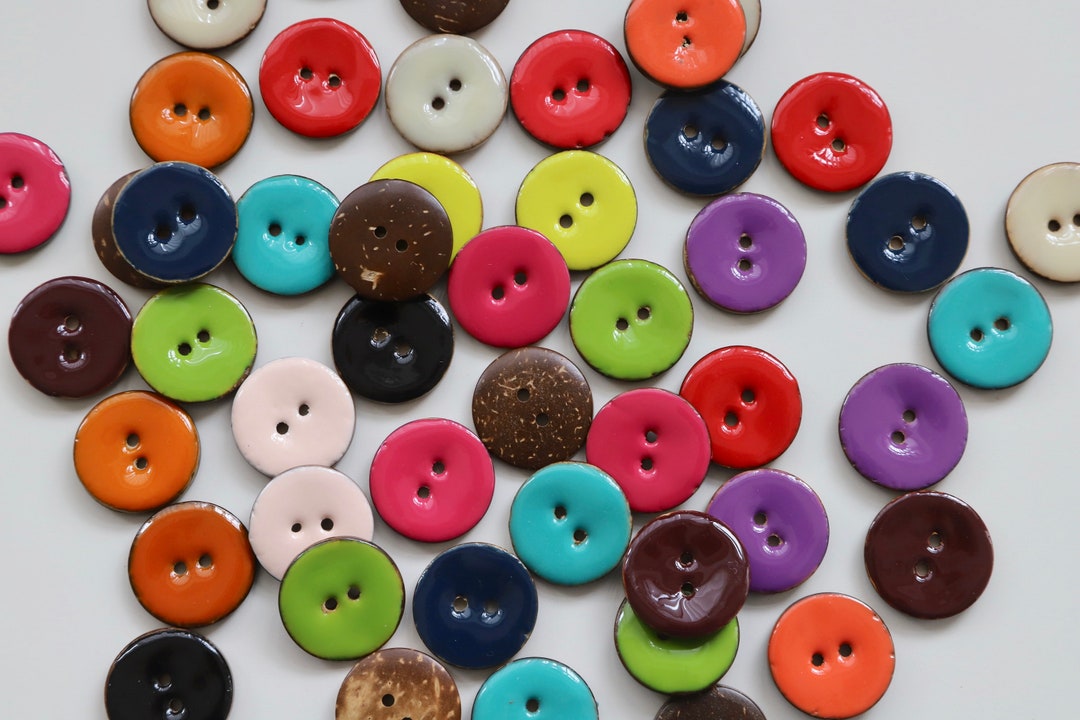 Colourful Enamelled Glazed Lacquered Buttons 18, 22 and 30mm Turquoise ...