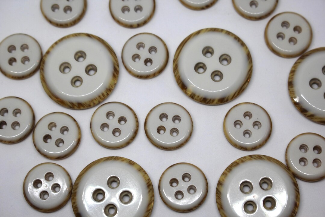 Plastic Four Holed Button in Off-white With Wood Effect Back and ... Plastic Four Holed Button in Off-white With Wood Effect Back and ...