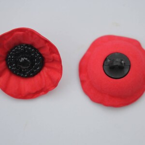 Poppy Button With Shank - Red and Black - 3D Shape - Etsy UK