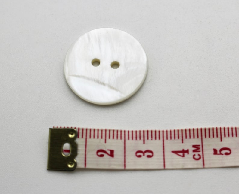 Chunky Flat Natural River Shell Buttons 23mm and 15mm - Etsy UK