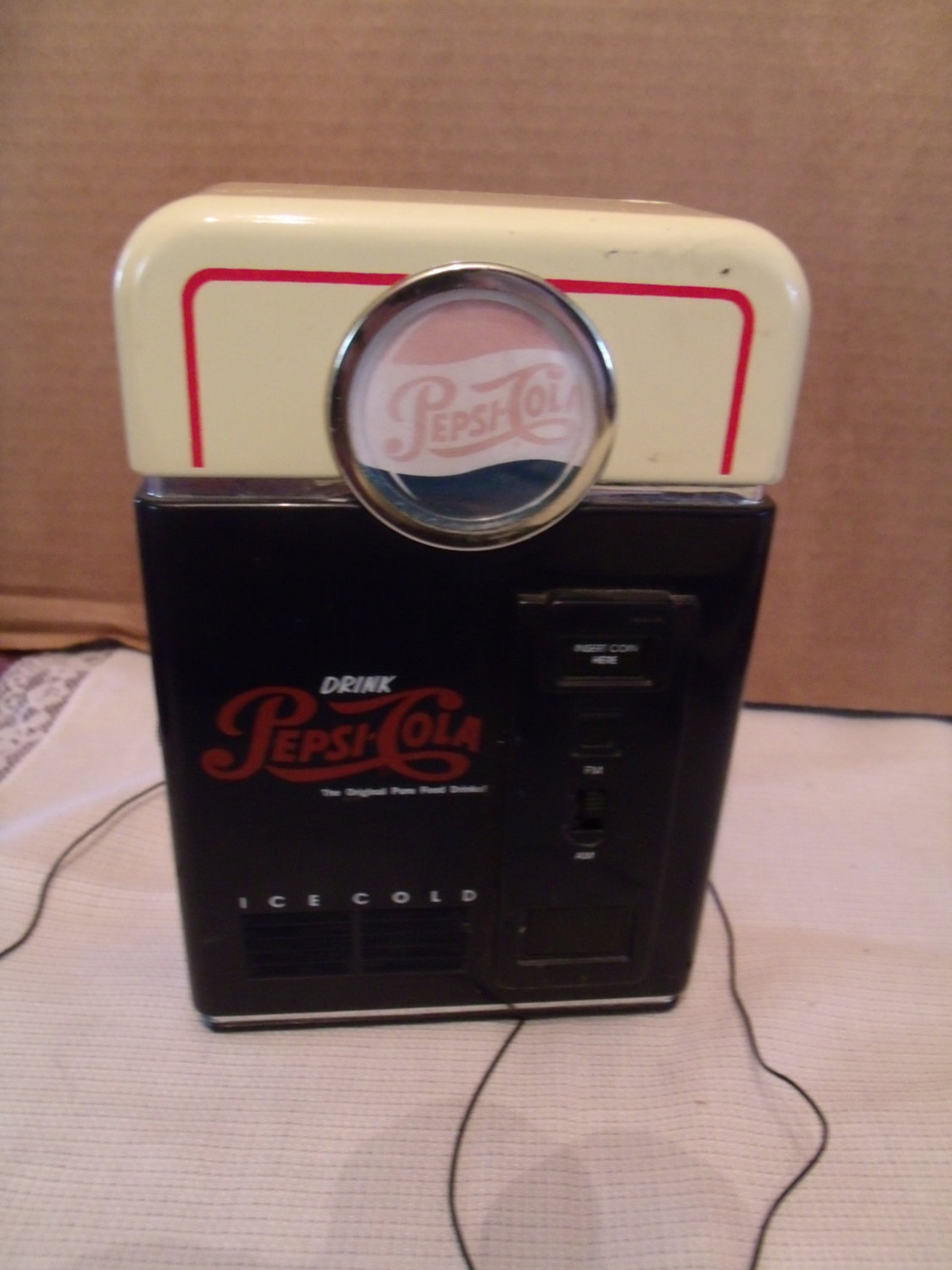 Vintage Pepsi Cola Vending Machine AM/FM Radio 77/6 | Etsy