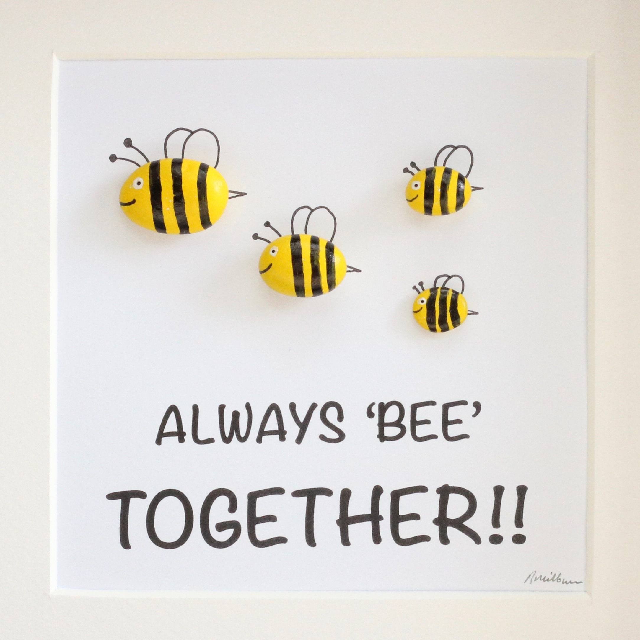 Pebble art bee friendship gift Pebble art family of 4 | Etsy