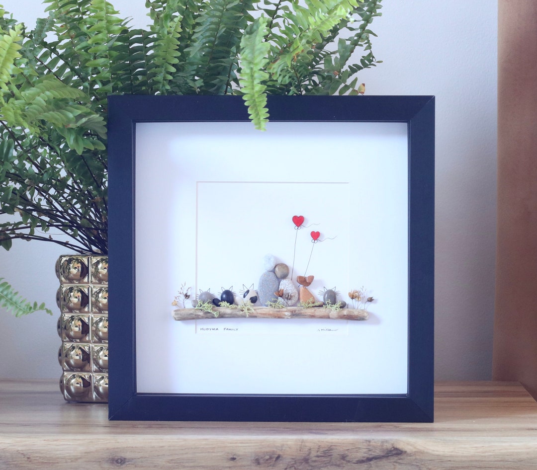 Pebble Art Couple With Four Cats and a Dog, Pebble Art Couple With Pets ...