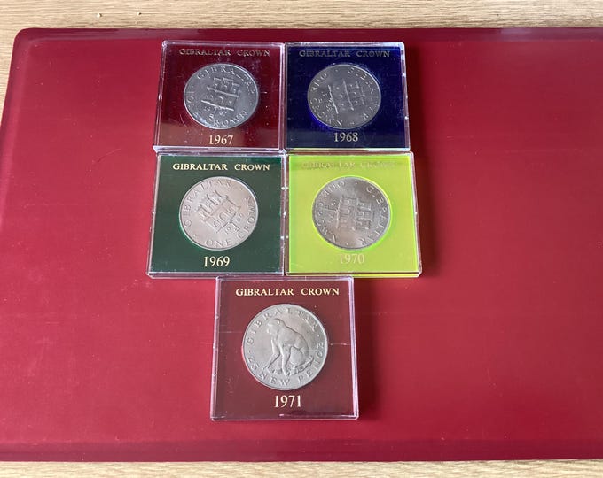 5 Gibraltar One Crown Coins 1967 to 1971 Elizabeth II Arms of Gibraltar ...