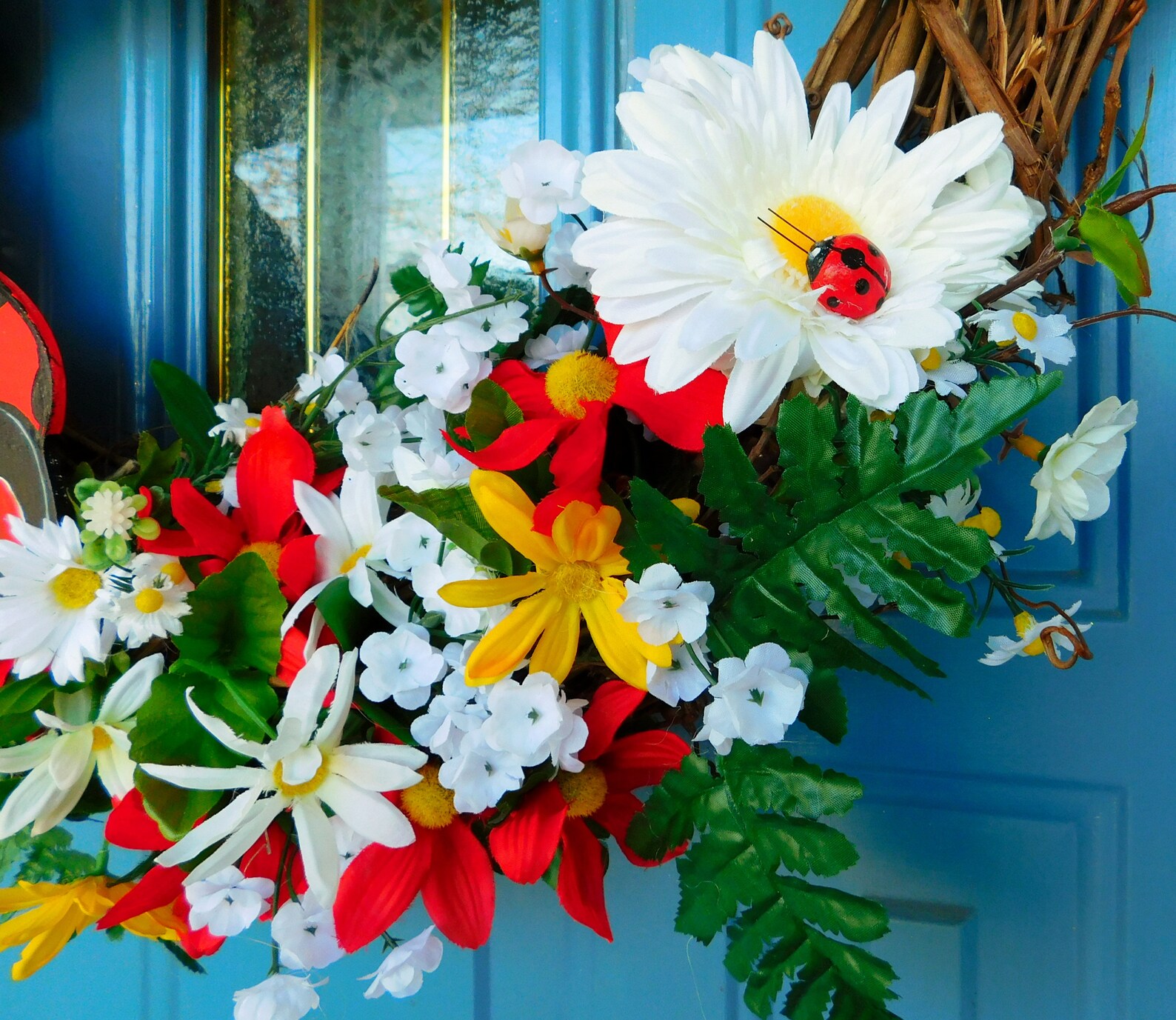 Large Oval Grapevine Ladybug Floral Welcome Wreath, Front Door Wreath ...