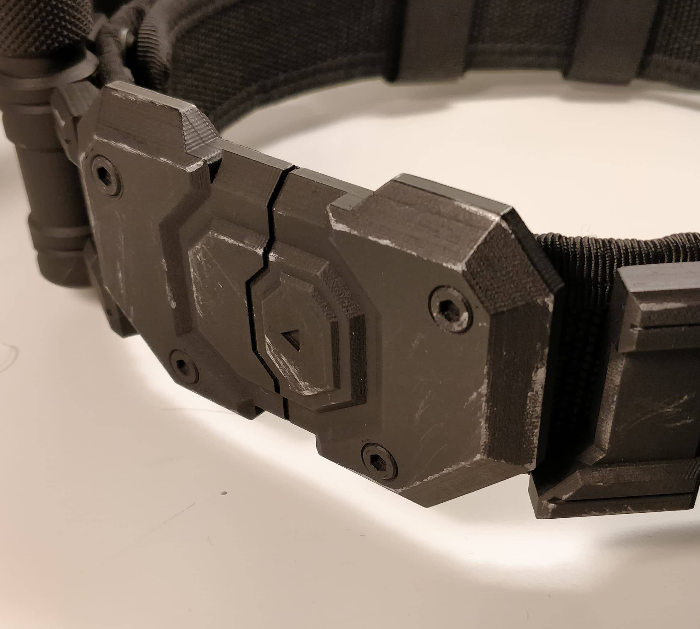 Buckle Emblem | Utility Belt | Robin Cosplay | Robin Emblem | Cosplay ...