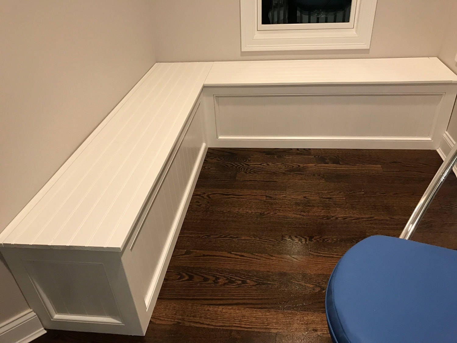 Corner bench, kitchen seating, L shaped bench FREE SHIPPING.....!!!!