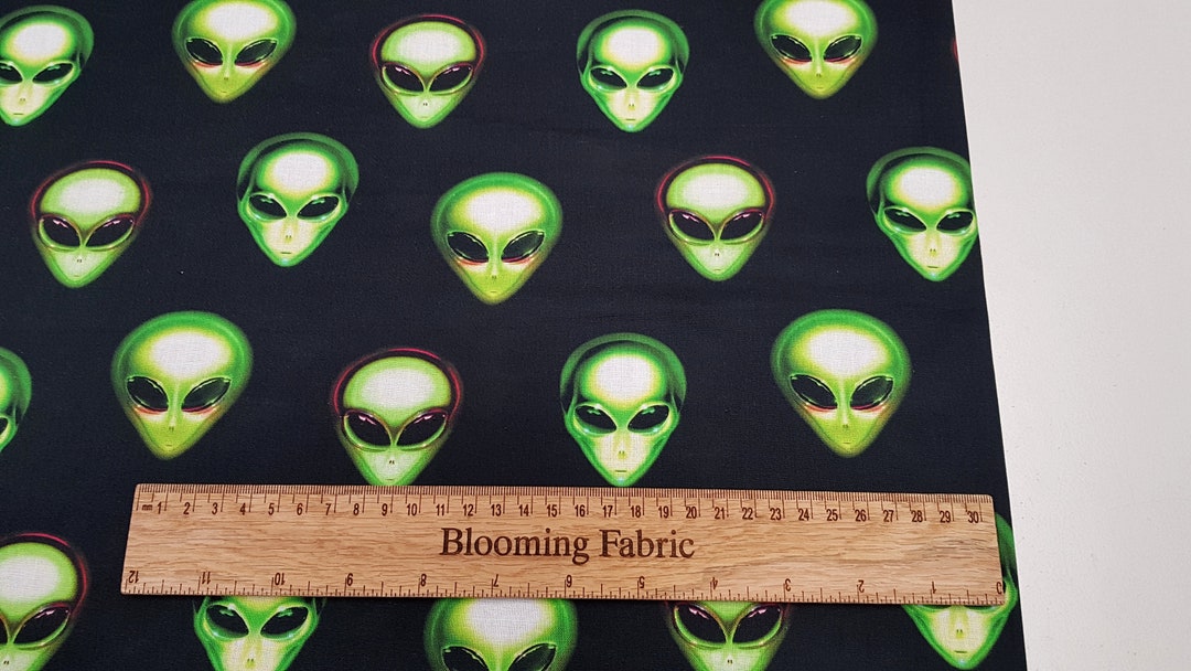 Alien Fabric Area 51 Fabric Alien Heads Fabric Acid Lime - Etsy UK