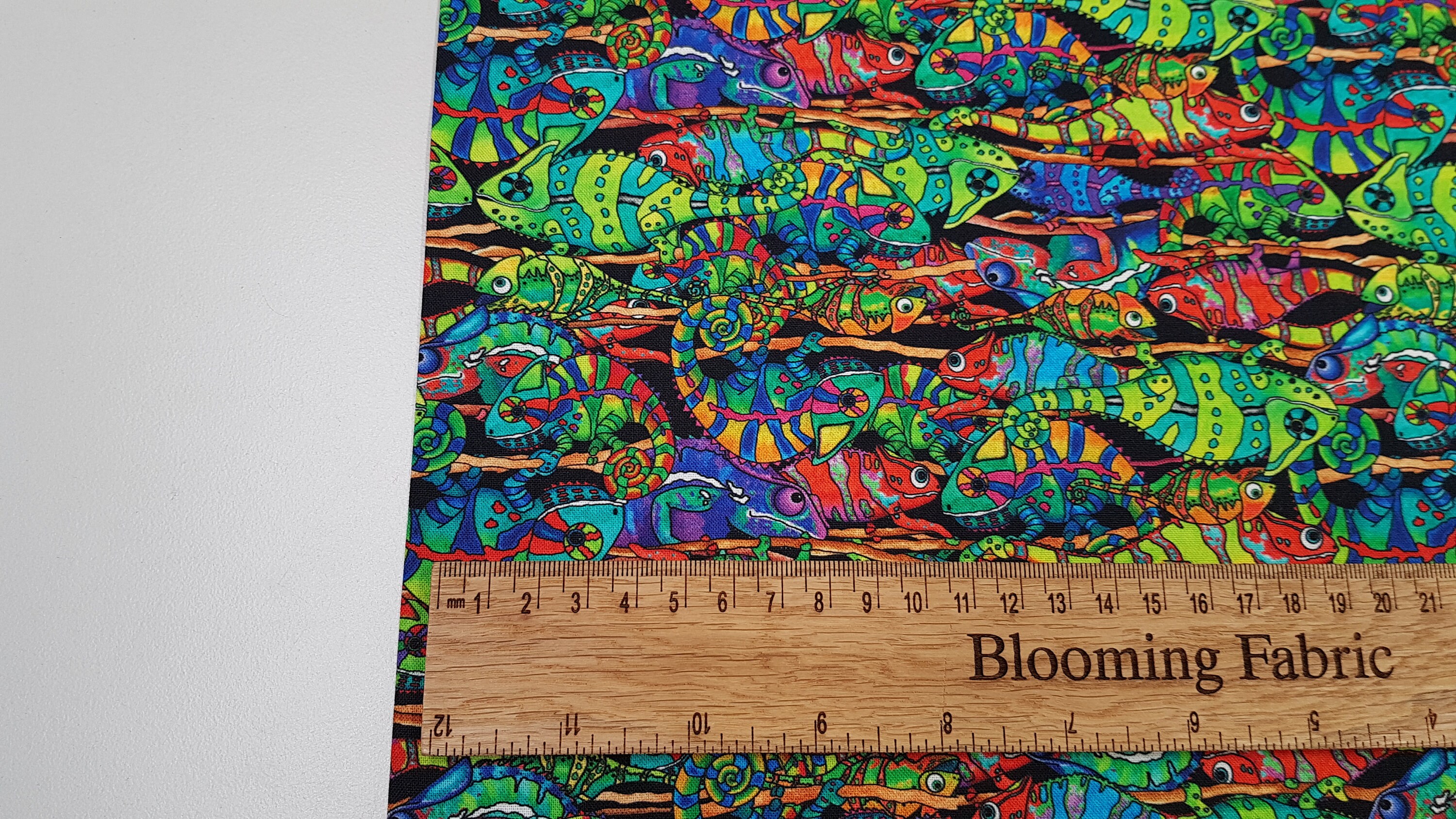 Chameleon Fabric 100% Cotton Woven Craft and Clothing - Etsy