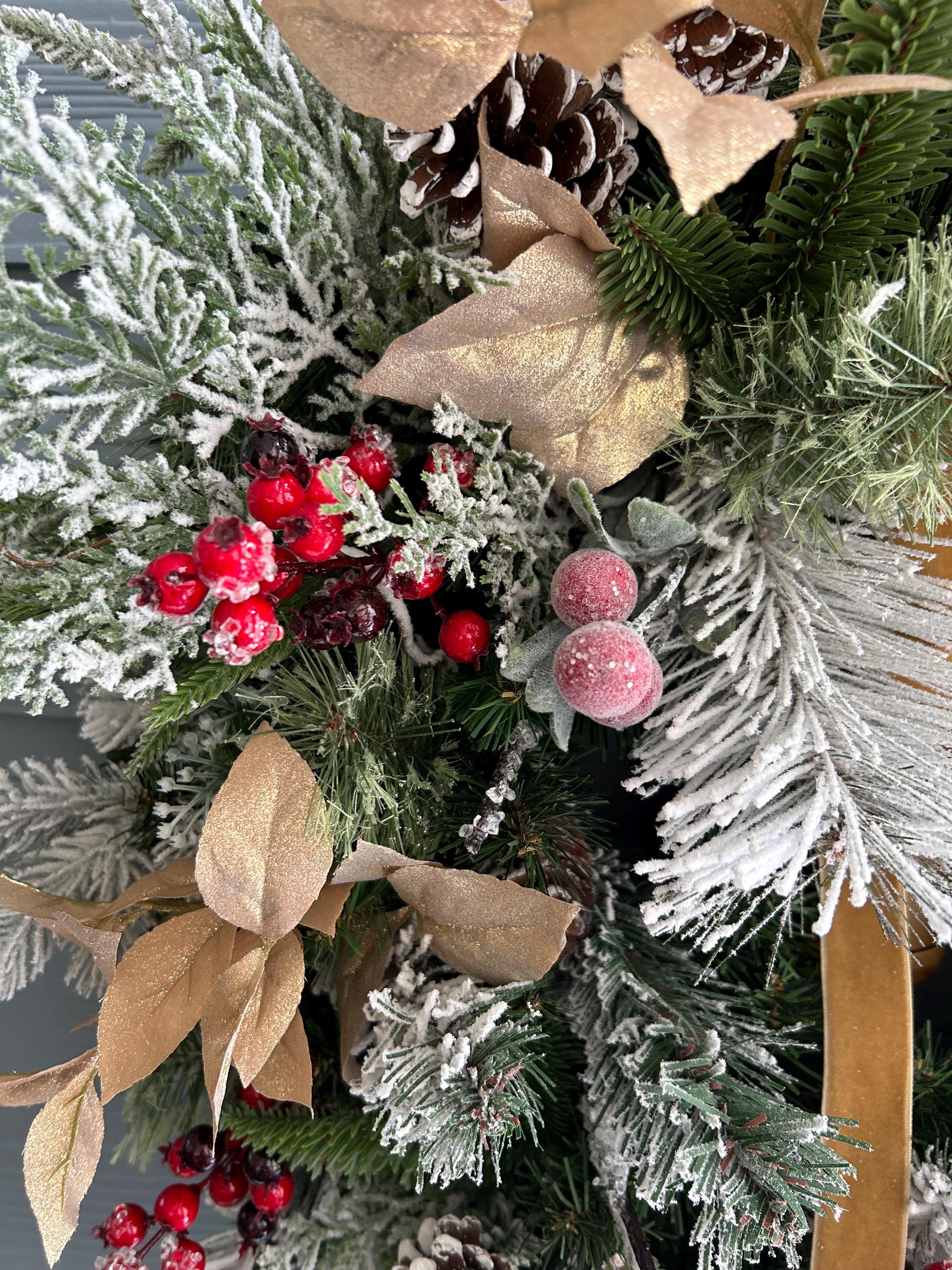 Grapevine Christmas Wreath Winter Door Decoration Holiday Berry ...