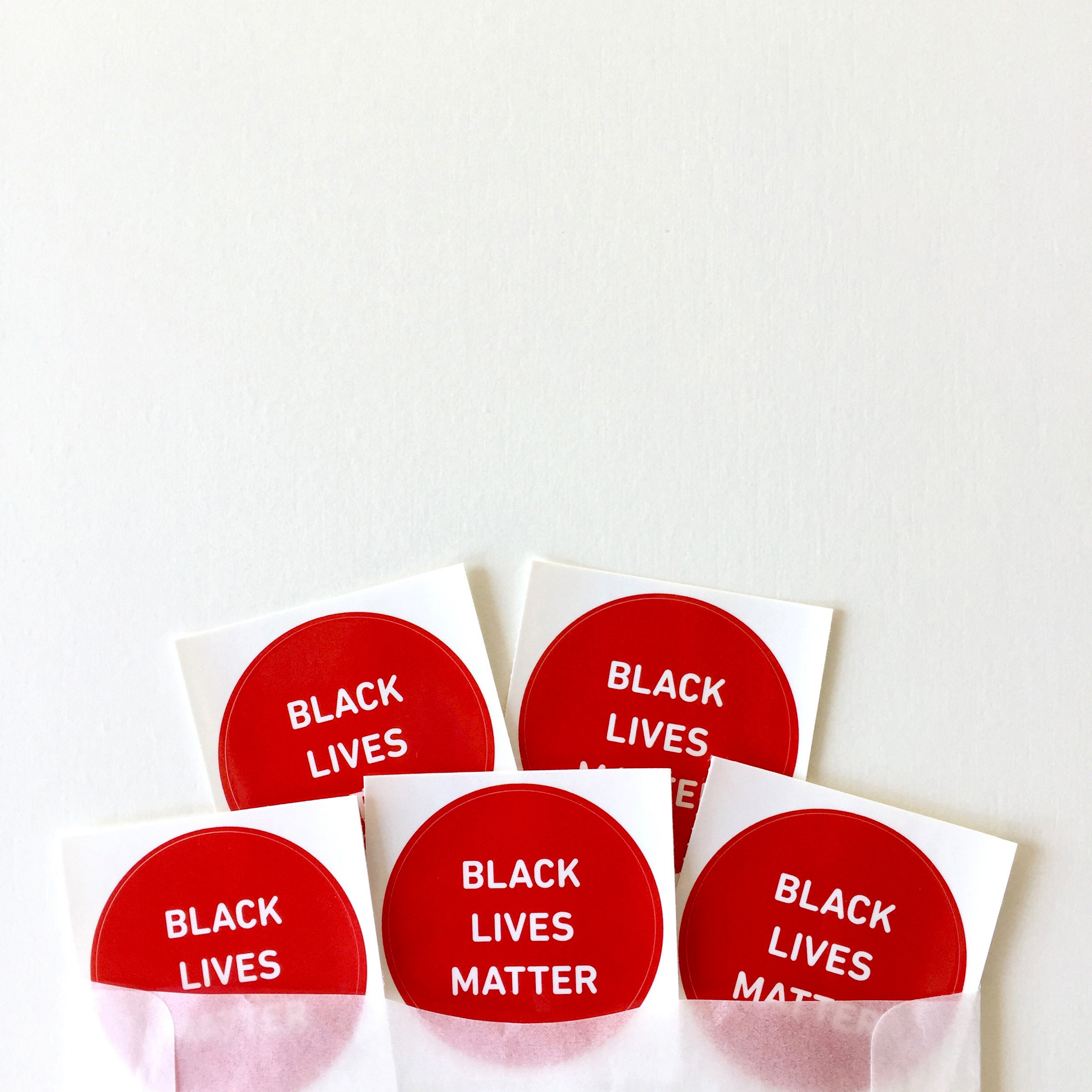 Black Lives Matter 4 Red Sticker Pack, Runde BLM Sticker Set, Social ...